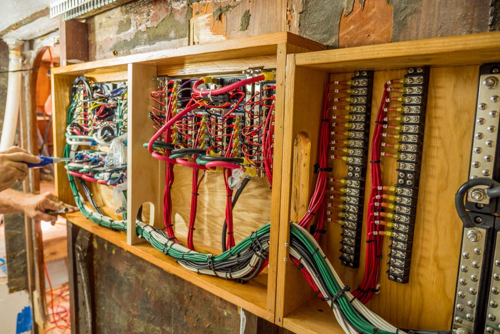 Electronics - Mack Yacht Services